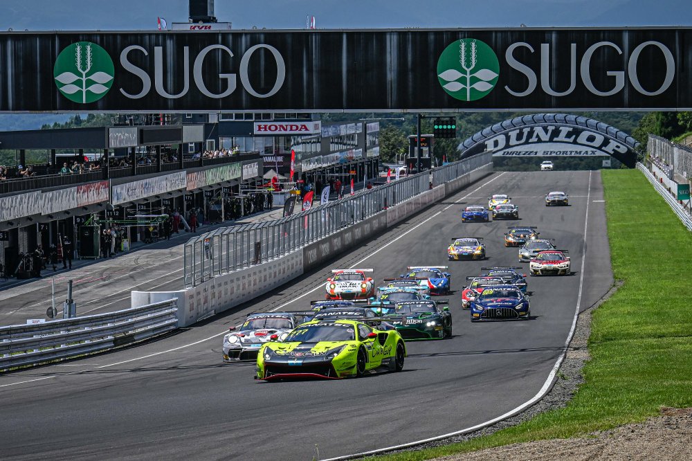 BUZZ RACINGが2024年Japan Cupに参戦！使用するのはMcLaren 570S GT4！ | GT World ...