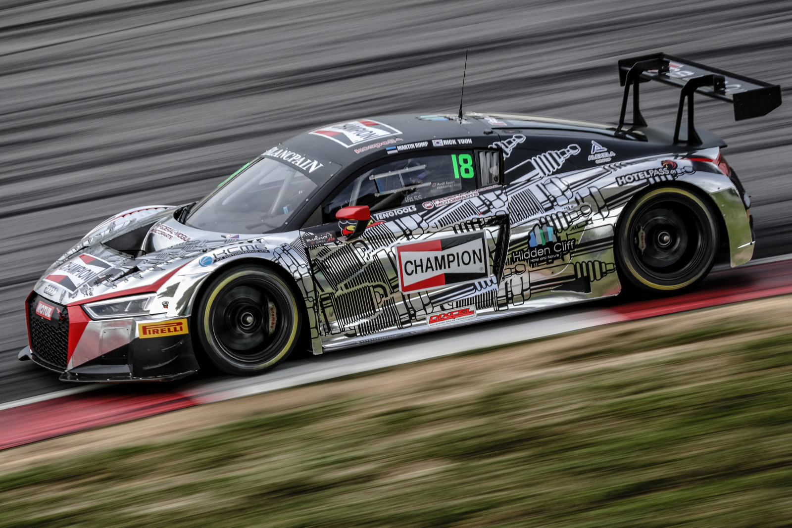 Rump, KCMG and Audi pace Friday practice at Sepang | GT World Challenge ...
